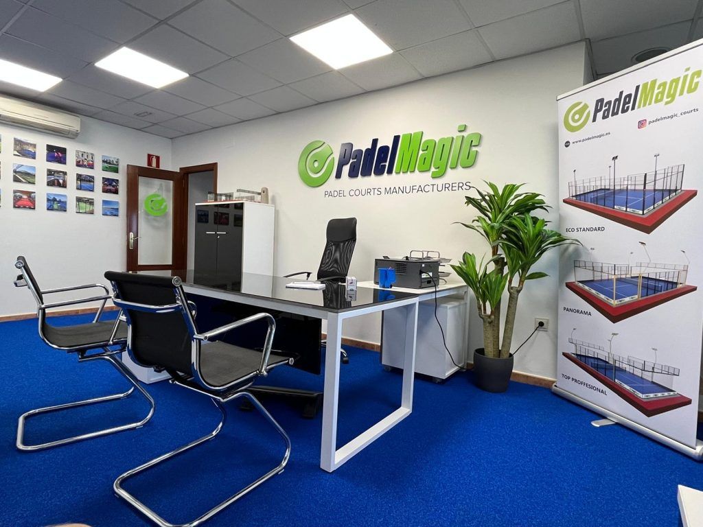 Contacto - PadelMagic | Fabricante de pistas de padel