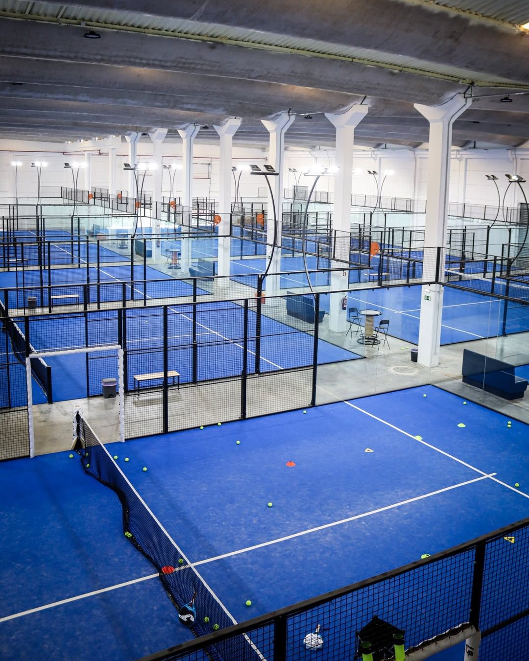 PadelMagic | Fabricante de pistas de padel – Fabrica y montaje de ...